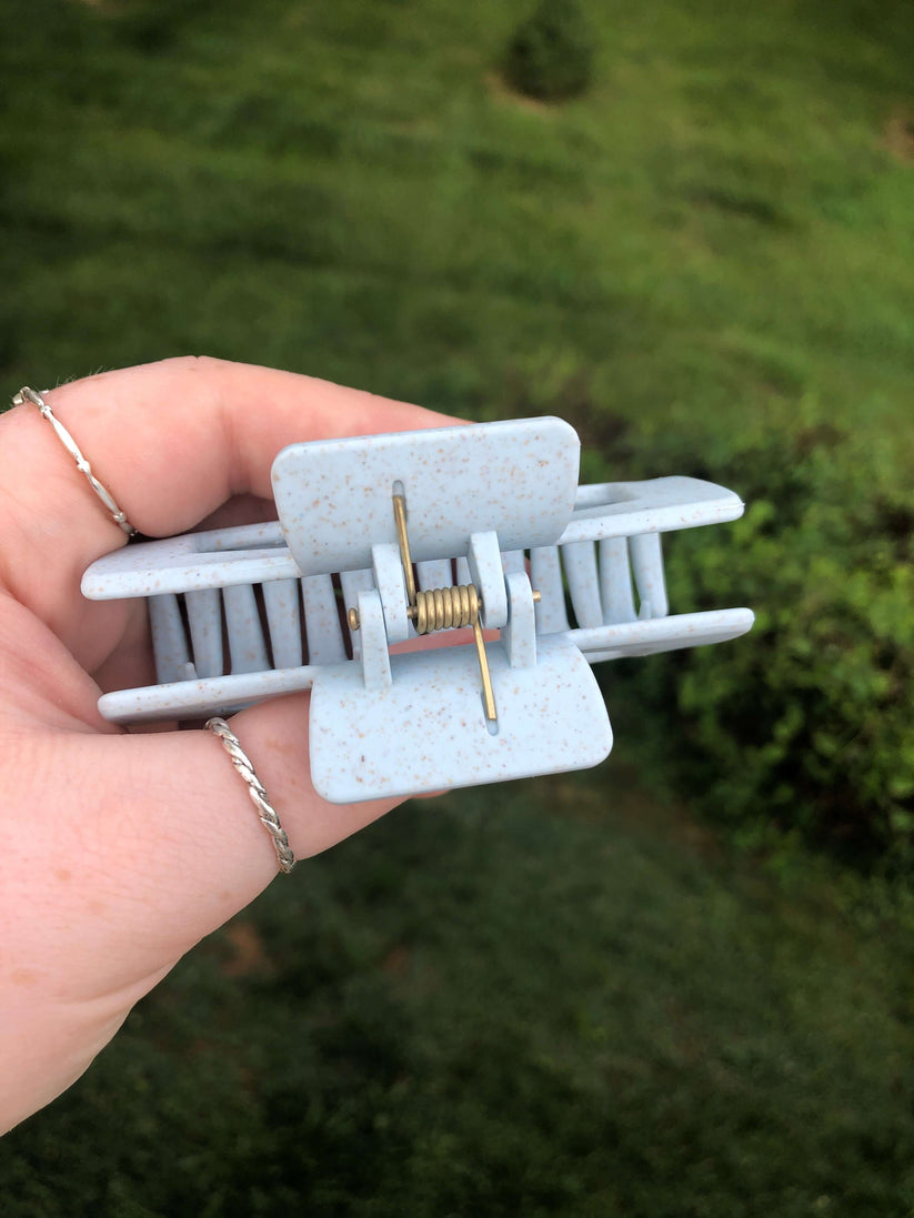 Baby Blue Claw Clip – Wonder Prints