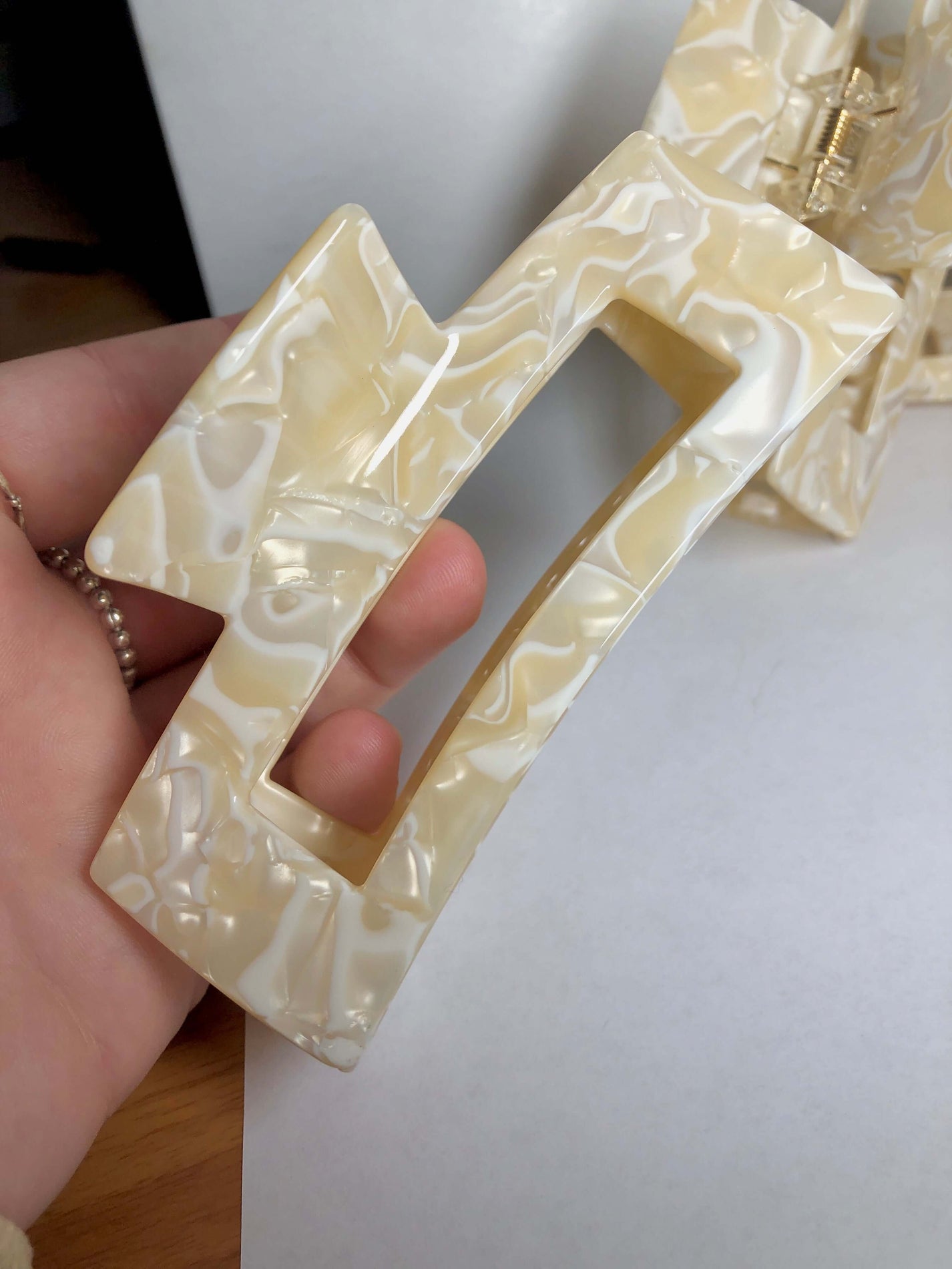 Cream & Sugar Claw Clip – Wonder Prints